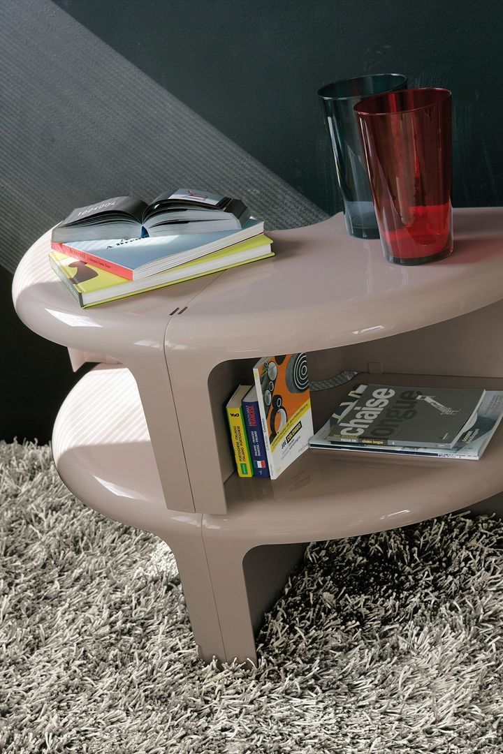 B—Line presents a New Version of 4/4 Table