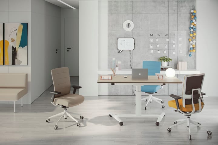 Foldable, Height-Adjustable and Mobile: It's Talent Table by Actiu