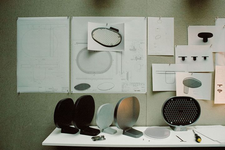 Jasper Morrison’s Latest Lamp for Flos