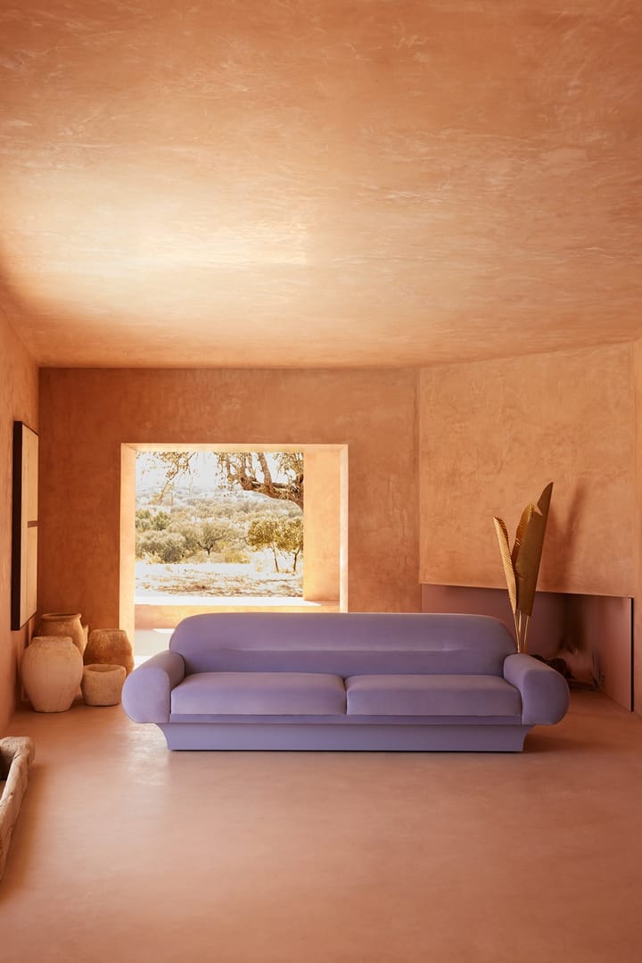 Munna Unveils Roy Sofa and Candy Limited Edition