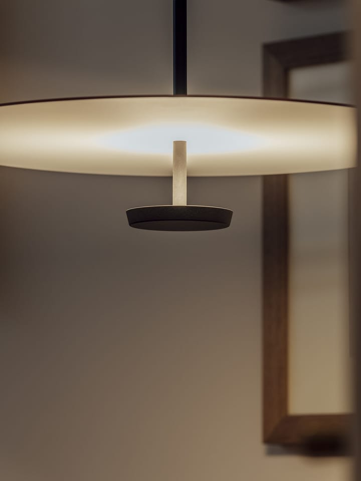 Vibia Illuminates the Dining Space