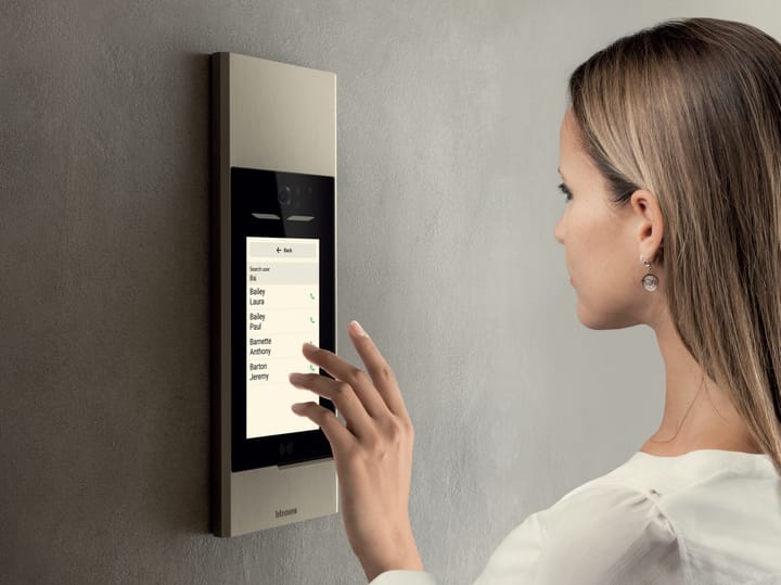 The new BTicino outdoor video intercom to digitise building access