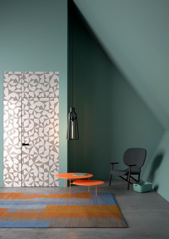 Integrated or in contrast with the wall: the Albed door systems