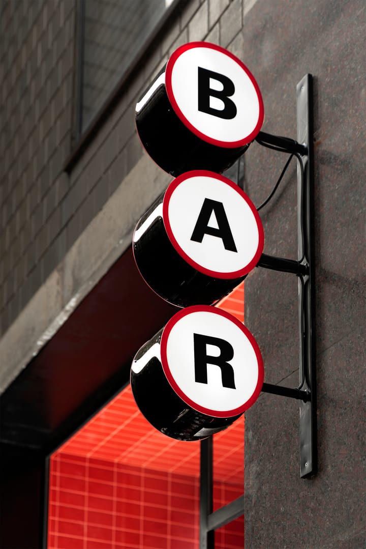 Alpi wood cladding for the Capsule Bar in Milan