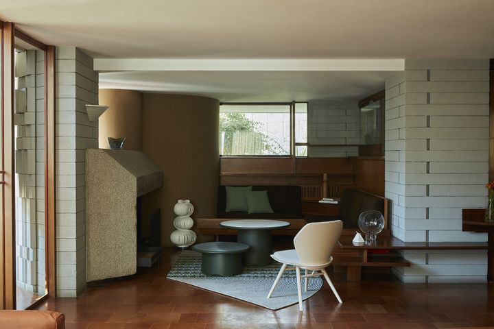 Billiani: Neue Sitzmöbel von Philippe Bestechender und Constance Guisset