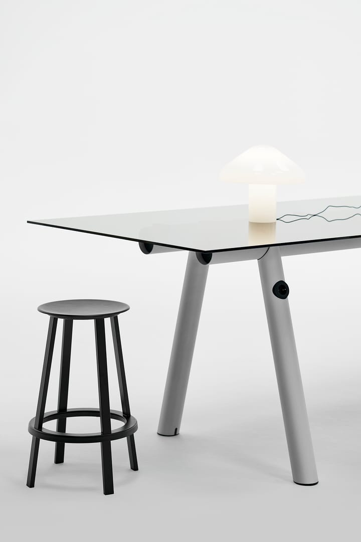 Hay introduces the BOA Table by Stefan Diez