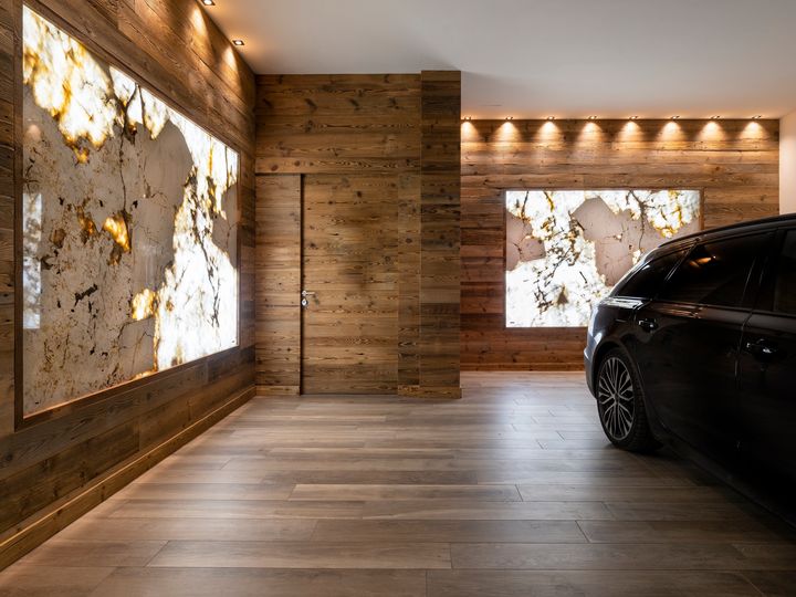 Antolini natural stone slabs in a chalet in Val Gardena
