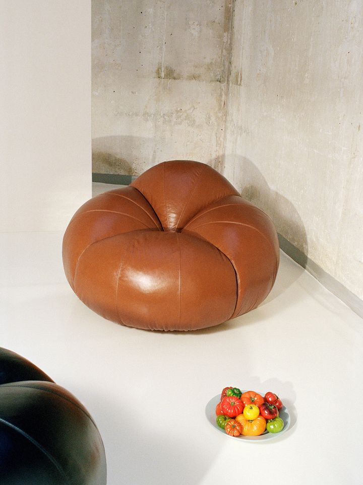 The Tomato armchair, reissued by Poltronova and Chloé