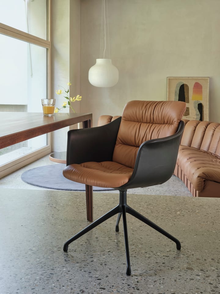 De Sede puts the DS-525 Tosca seating line by Archirivolto into production