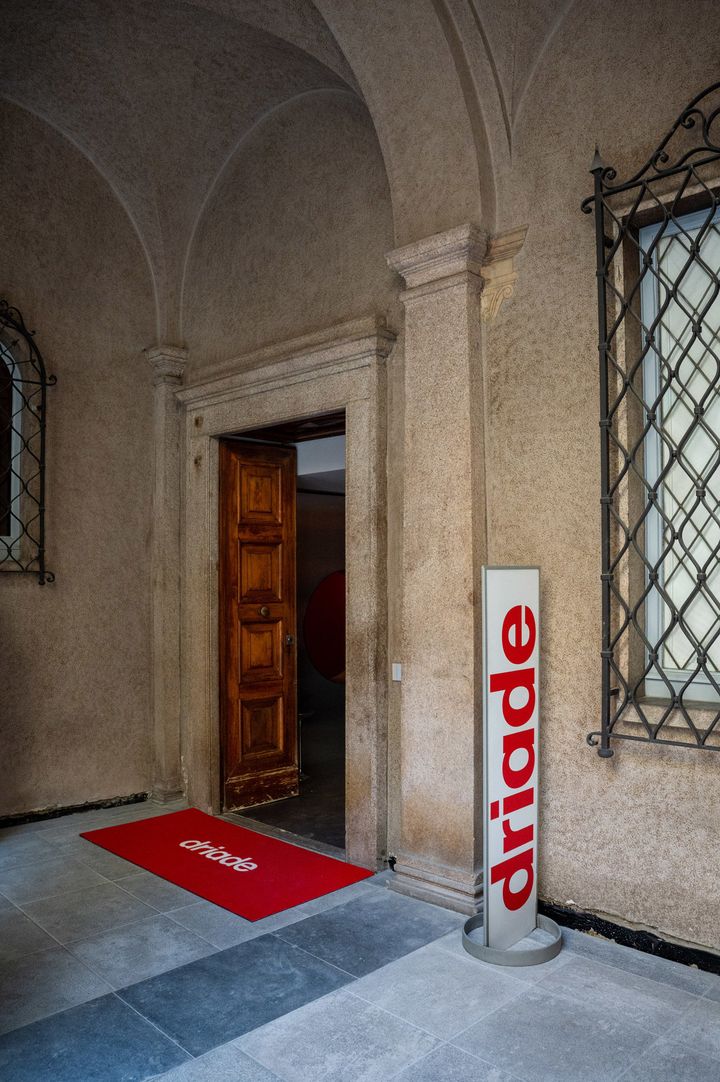 Dachmanschetten Freudenberg Milan Schlafsofa SPLITBACK Mit Armlehnen