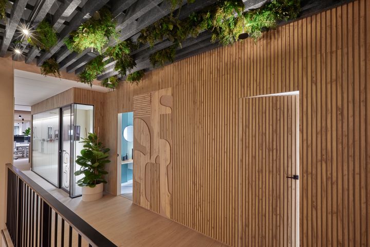 ECOcero's eco-conscious office: a fusion of acoustics, sustainability ...