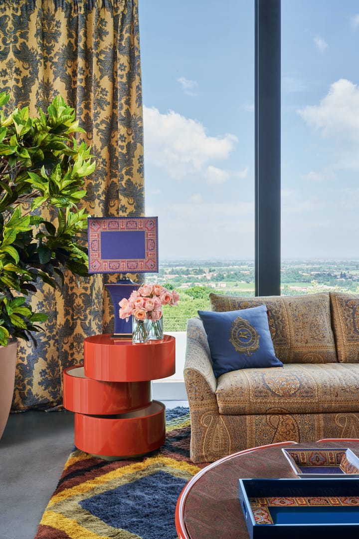 The new Etro Home Interiors furniture collection