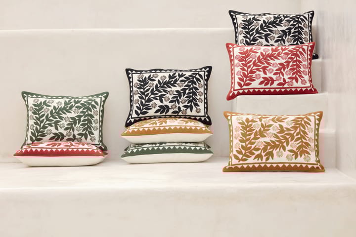 Wallcoverings, cushions and carpets: the Élitis textile collection at ...