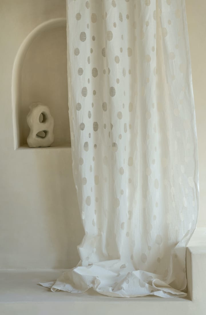 Élitis Handcrafted fabrics in the Japandi style