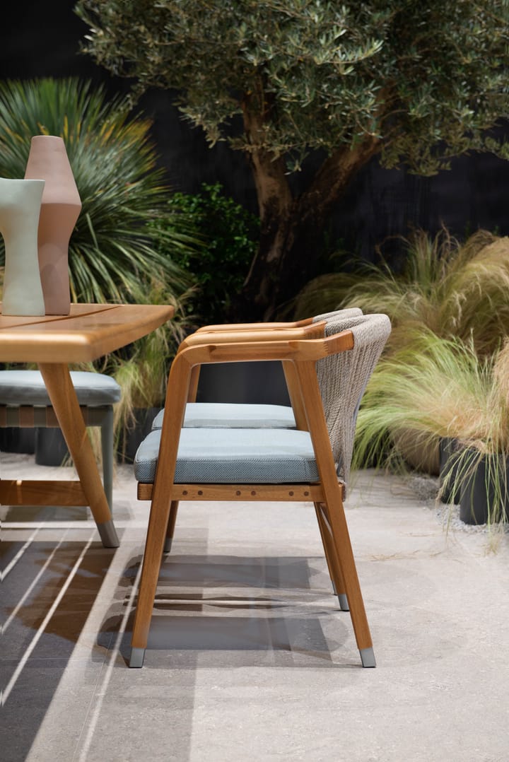 The Flexform outdoor furniture collection designed by Antonio Citterio