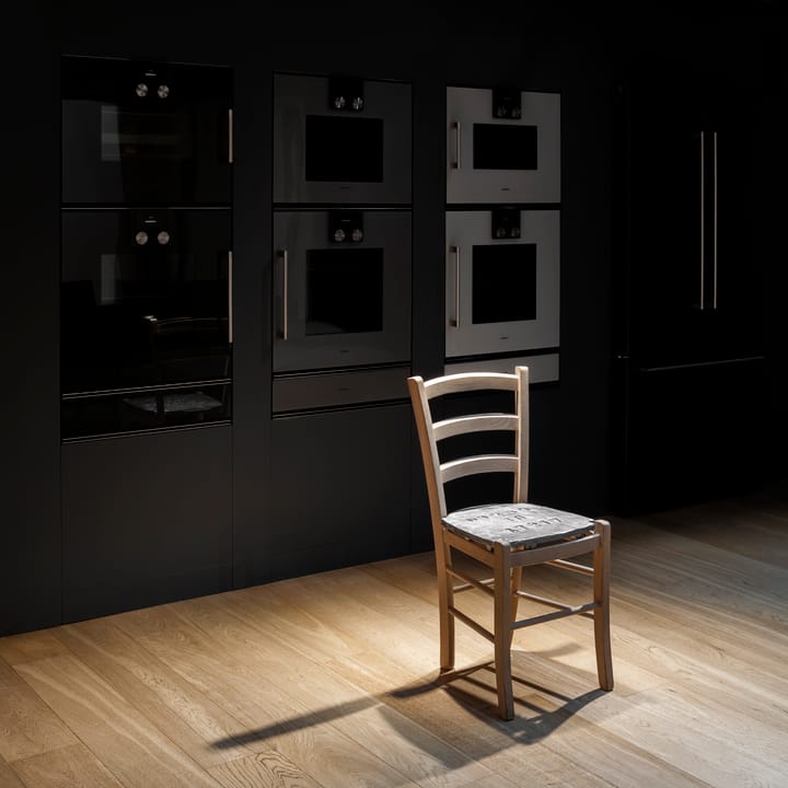 H.H. Lim's solo exhibition in the Gaggenau showroom in Milan