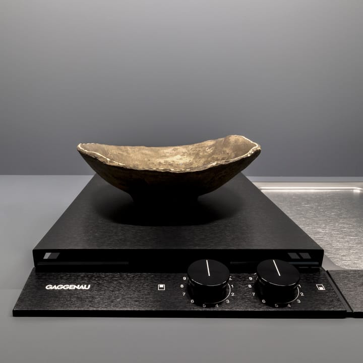 H.H. Lim's solo exhibition in the Gaggenau showroom in Milan