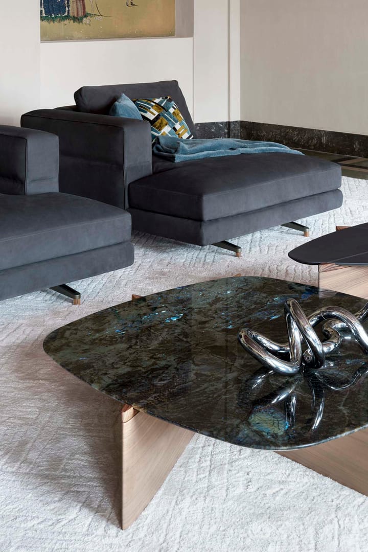 Giorgetti Living Furnishings: Sofa, Coffee Tables and Carpets