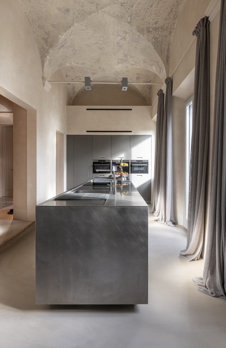 HDSurface coverings at Palazzo Batignani