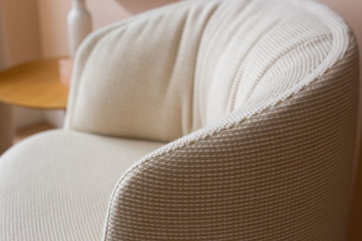 Gimbal Jr multi-use chair by Hightower