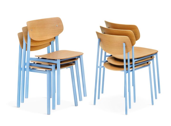 Goldi chair by Division Twelve won the Metropolis Likes Award