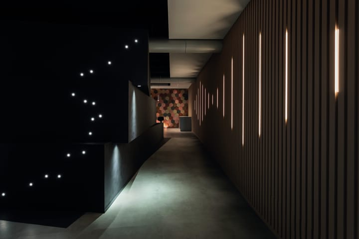 The lighting brand L&L Luce & Light celebrates 15 years of activity