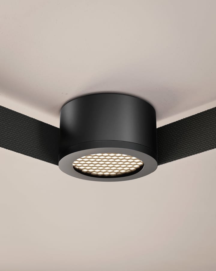 Das neue Lichtsystem MAP von Lodes mit dekorativer Stromschiene in Mailand