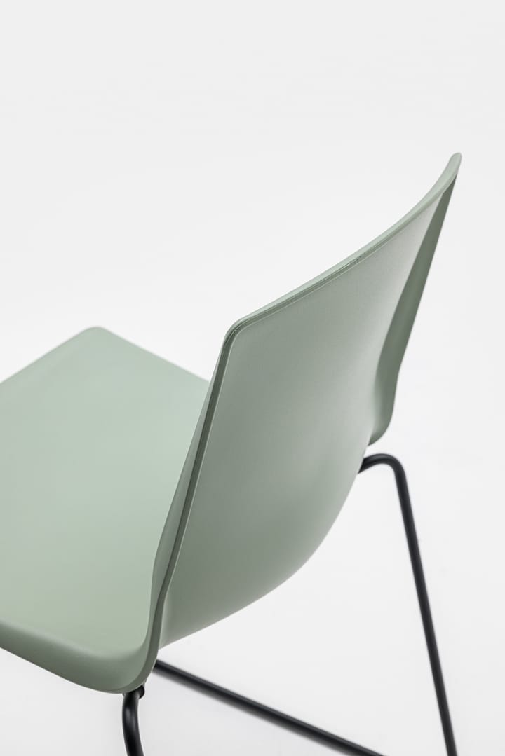 Loto, the first Mara eco-friendly chair made of recycled polypropylene