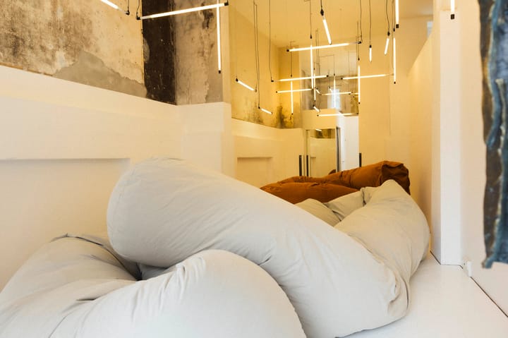 Sausage Sofa by Willo Perron for BD Barcelona: a special limited ...