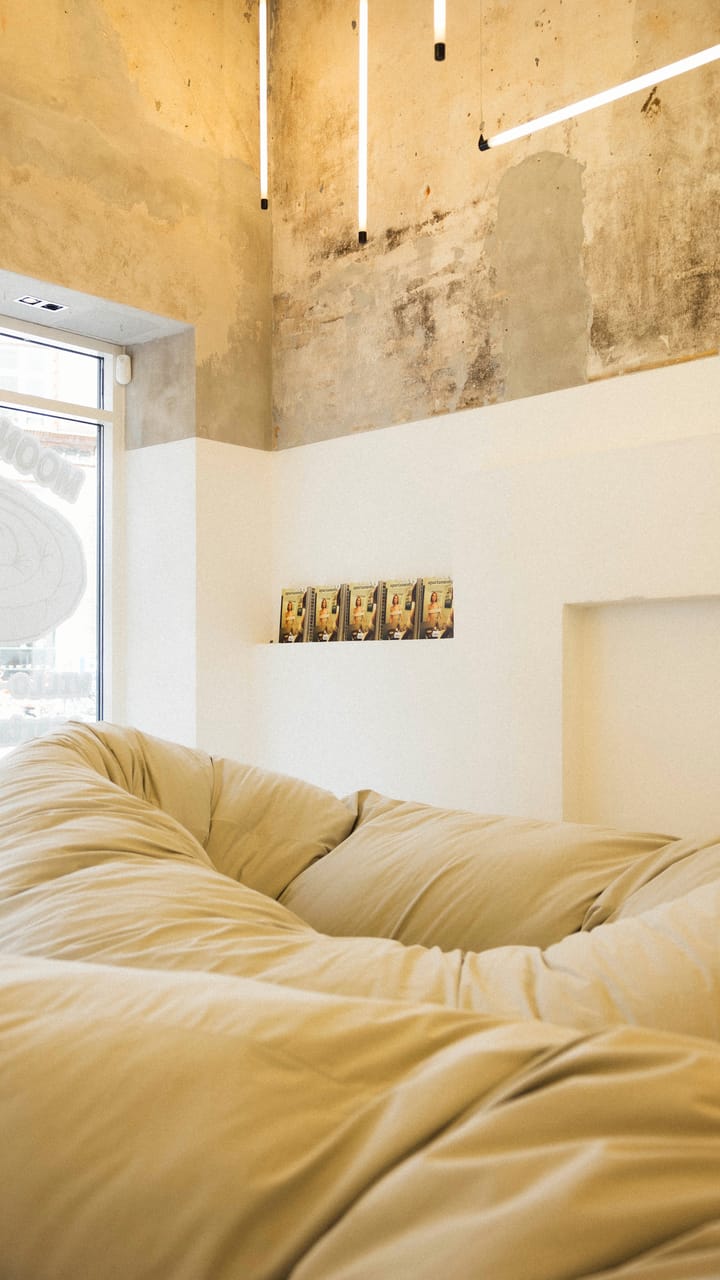 Sausage Sofa by Willo Perron for BD Barcelona: a special limited ...