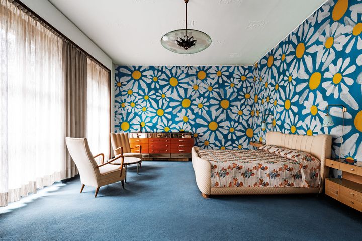 Eclectic Wallpaper Design