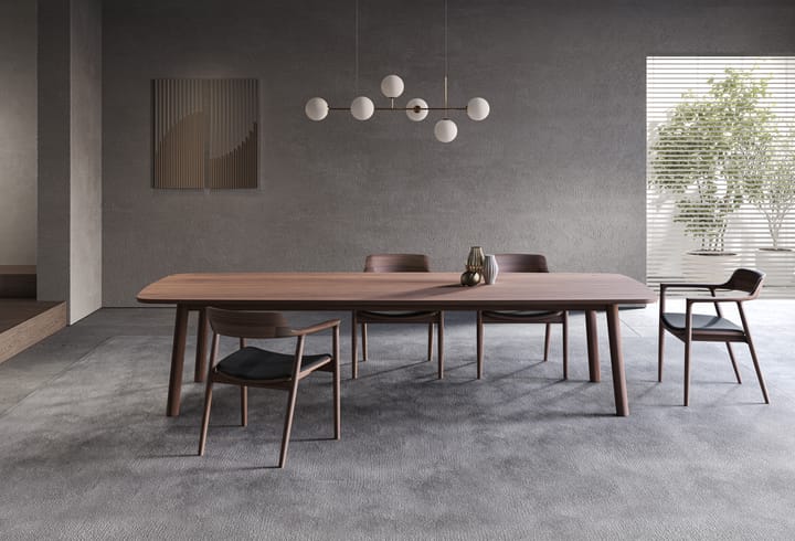 MARUNI presents the Seto table by Naoto Fukasawa
