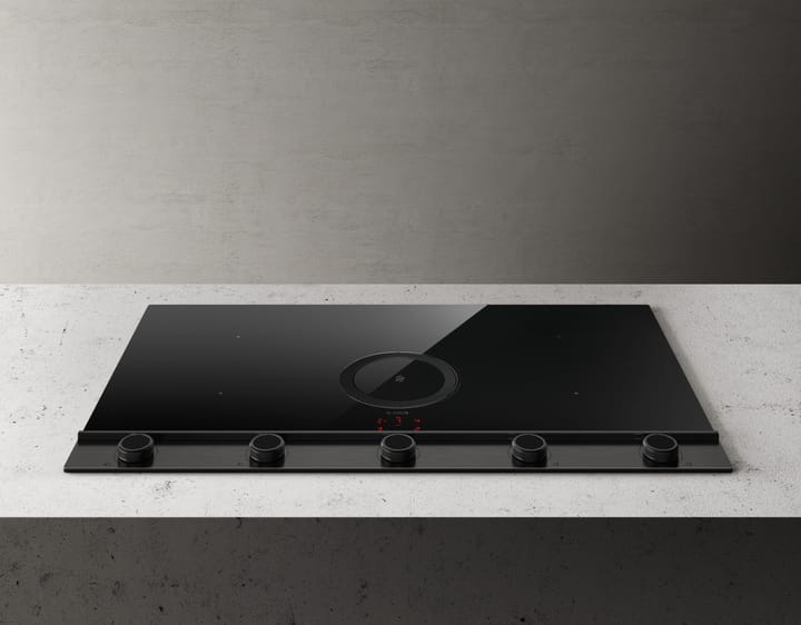 Extractor hobs with induction system by Elica are efficient and sustainable