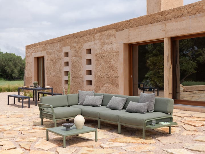 New accessories enrich the Nardi MAXIMO outdoor sofa