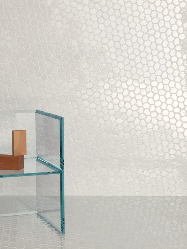 Phenomenon tiles collection designed by Tokujin Yoshioka for Mutina
