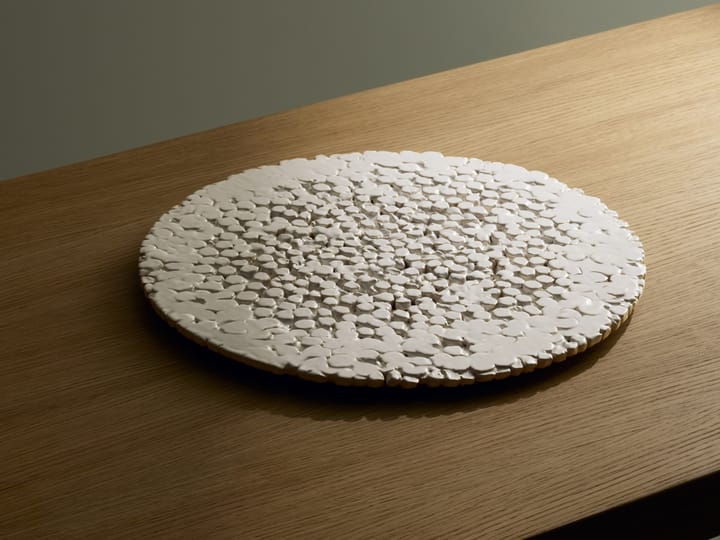 Phenomenon tiles collection designed by Tokujin Yoshioka for Mutina