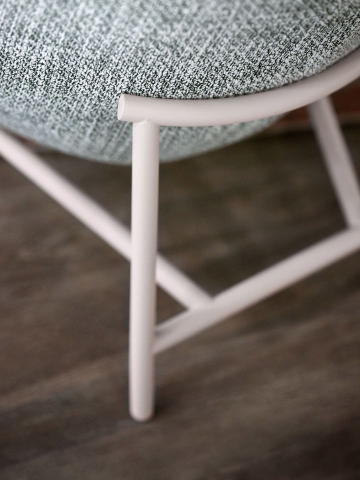 Pode, eine Marke der Leolux Group, mit neuen organischen Designs