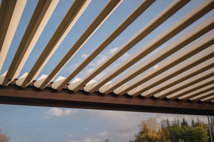 Pratic pergolas for Fattoria Zivieri in Sasso Marconi