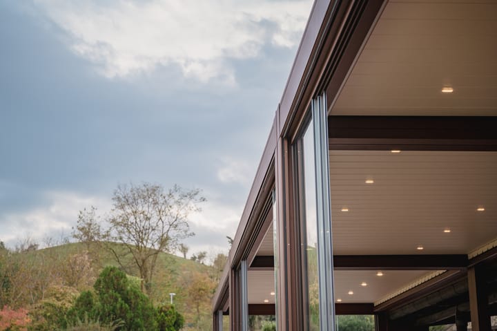 Pratic pergolas for Fattoria Zivieri in Sasso Marconi