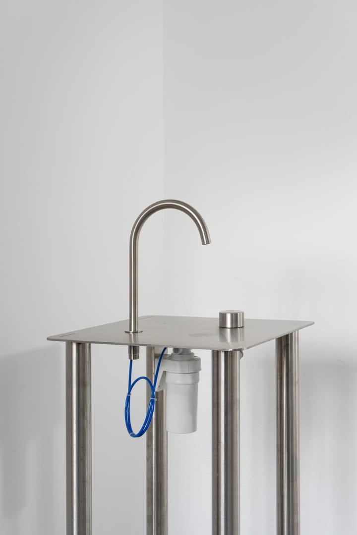 The Quadrodesign taps become a site-specific installation