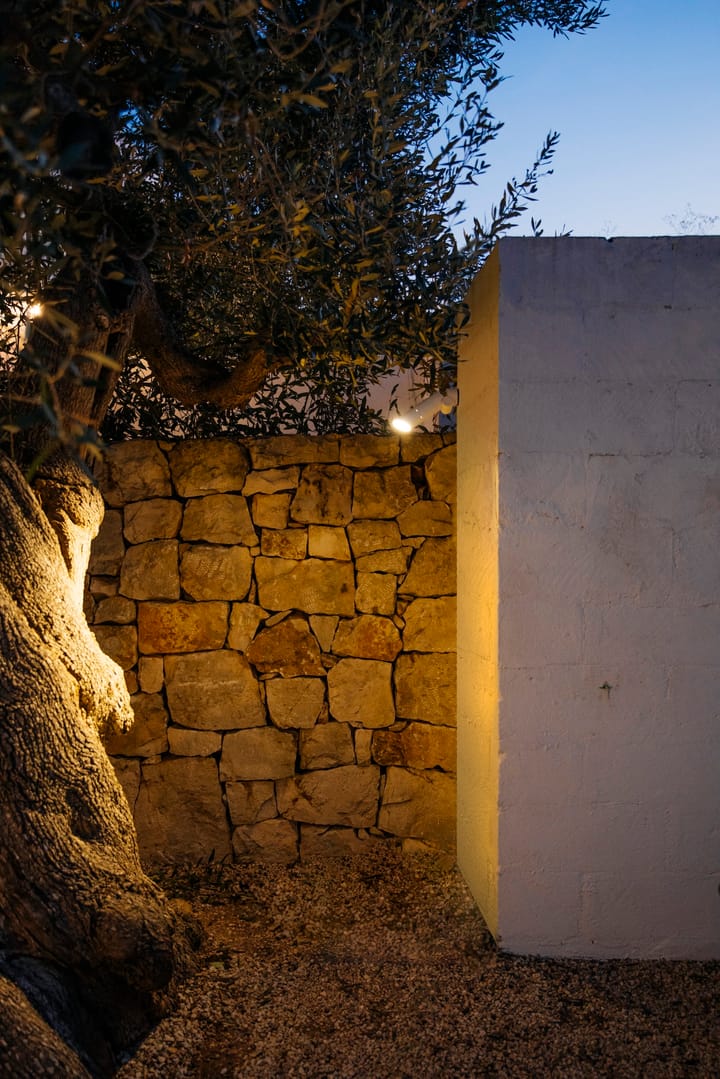 The super compact Flos adjustable outdoor spotlight designed by Van Duysen