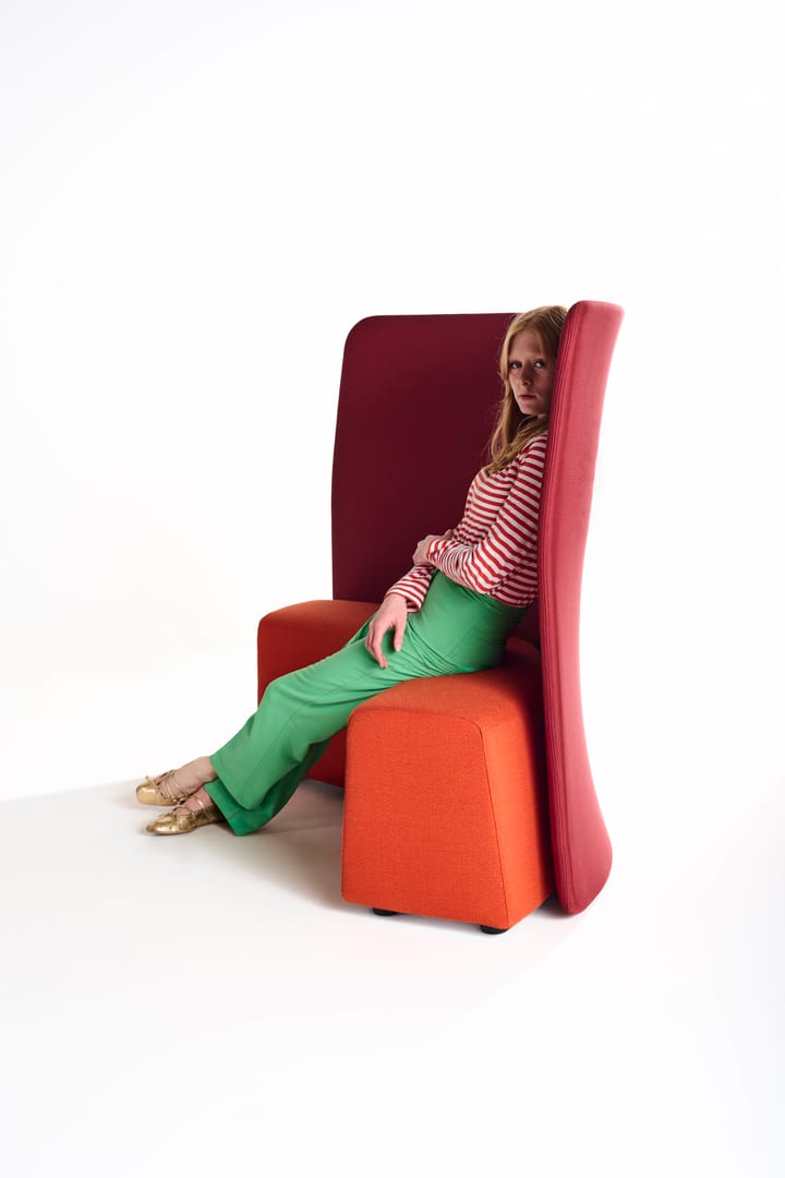 Super Random, il sistema di sedute modulari Manerba disegnato da Gio Tirotto