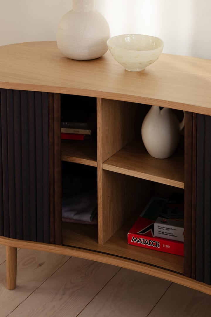 UMAGE mit neuen Designmöbeln und Beleuchtungslösungen auf der imm cologne 2024