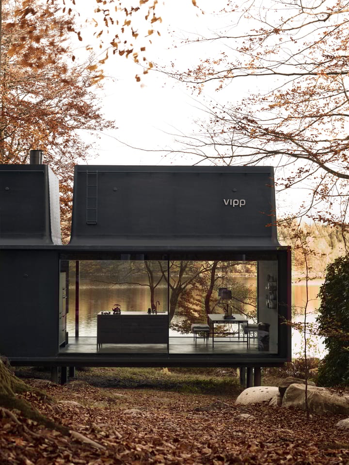 Design meets nature in the fall: The Vipp Shelter story