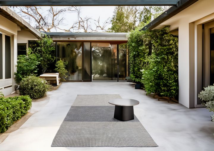 The new Warli carpets collection for contract, indoor and outdoor areas