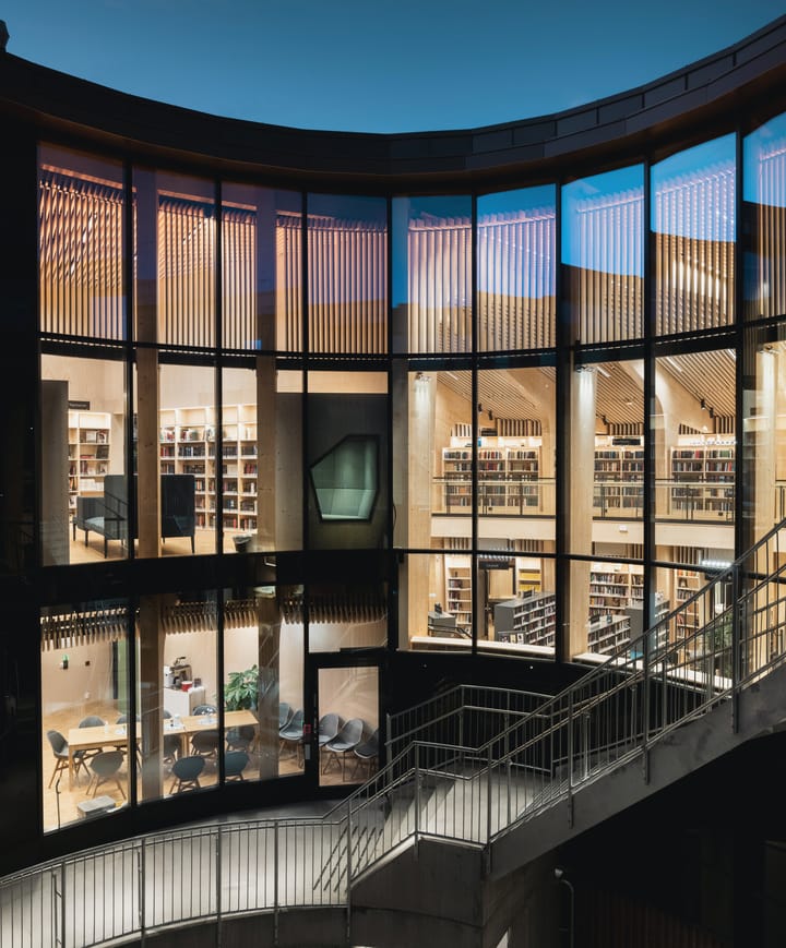 La luce architetturale L&L Luce&Light per una biblioteca in Norvegia