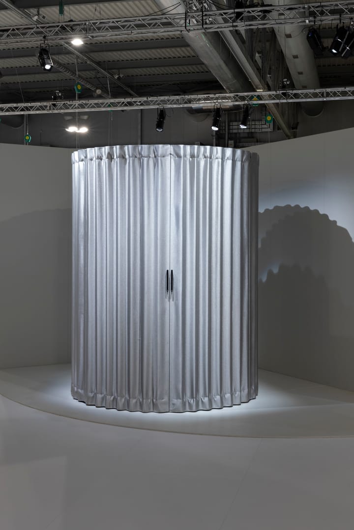 Dooor introduces Carola, a free-standing structure for temporary spaces