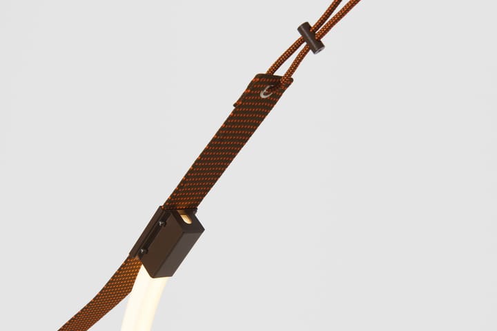 Petite Friute and Derek Derken release the innovative SPLINE lighting