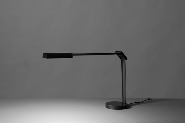 Midgard presents RAY, its new adjustable light
