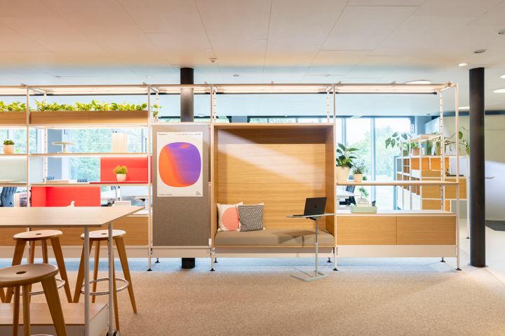 Visplay unveils Omnio Office: a modular office system for flexible ...